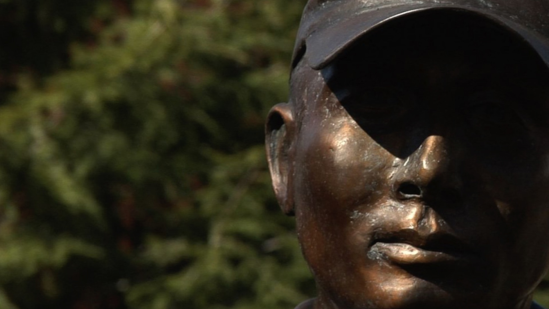 michael breeding man sculpture | Triangle Park